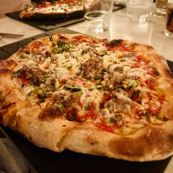 SERIOUS PIE DOWNTOWN - Updated May 2025 - 3355 Photos & 4767 Reviews ...