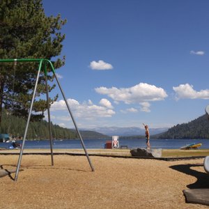 LAKE FOREST BEACH - 32 Photos & 10 Reviews - Beaches - 1004 Lakeview ...