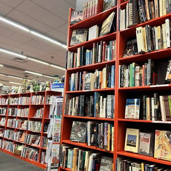 BOOKMANS ENTERTAINMENT EXCHANGE - Updated December 2025 - 280 Photos ...