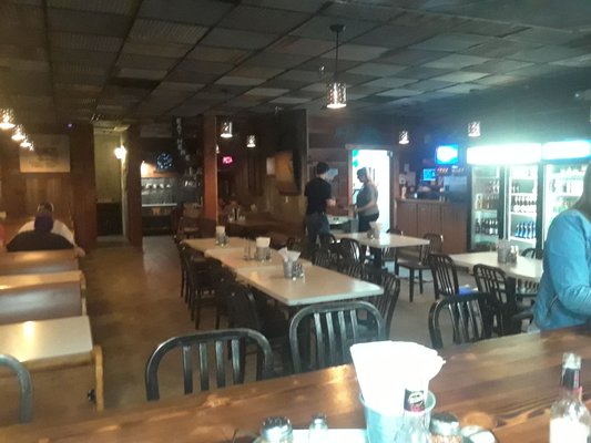 PIZZA BARN - 29 Photos & 30 Reviews - 128 Rum River Dr N, Princeton ...