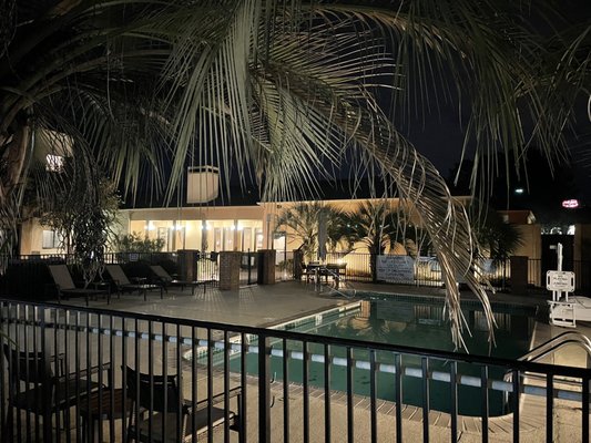 COURTYARD BY MARRIOTT MACON - 33 Photos & 42 Reviews - 3990 Sheraton Dr ...