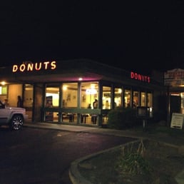 DONUT NOOK - Updated June 2025 - 66 Photos & 242 Reviews - 958 East Ave ...