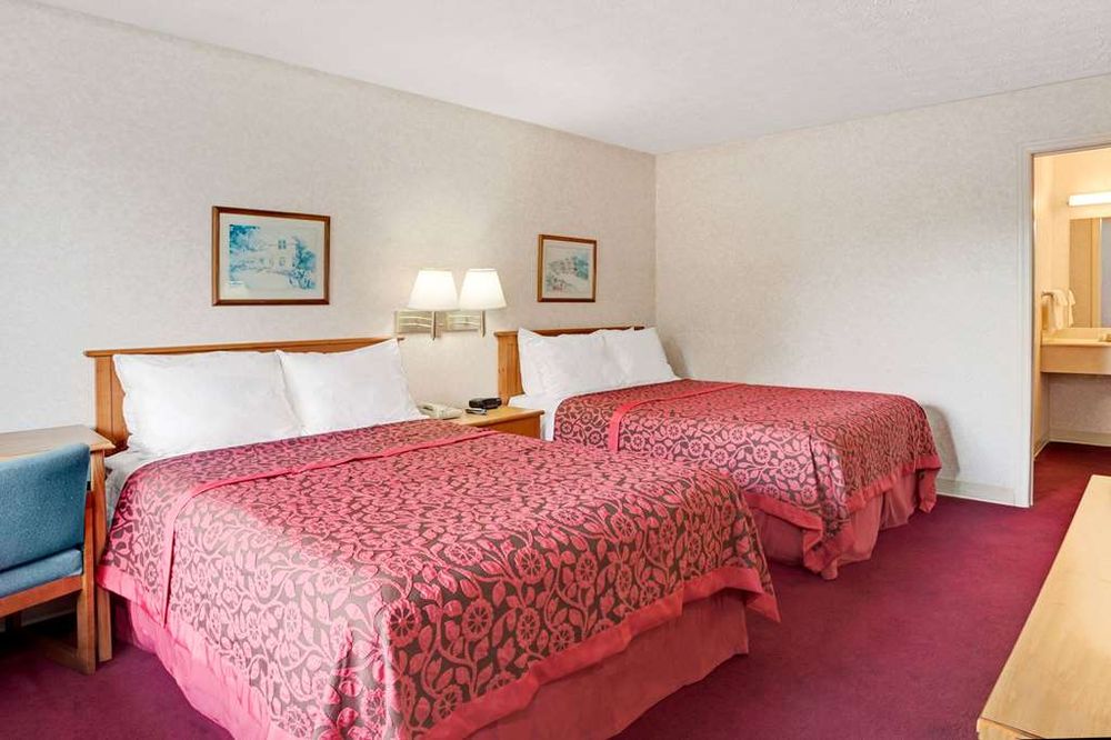 DAYS INN BY WYNDHAM JOELTON/NASHVILLE - Updated July 2025 - 44 Photos ...