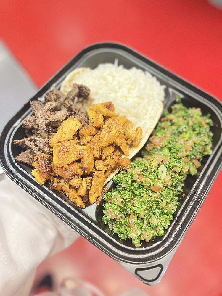 EVERYTABLE - 25 Photos & 15 Reviews - 3033 Bristol St, Costa Mesa ...