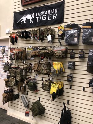 RANGER JOE’S INTERNATIONAL - 28 Photos & 39 Reviews - 4030 Victory Dr ...