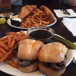 GUILDFORD STATION PUB - 100 Photos & 91 Reviews - Pubs - 10176 154 ...