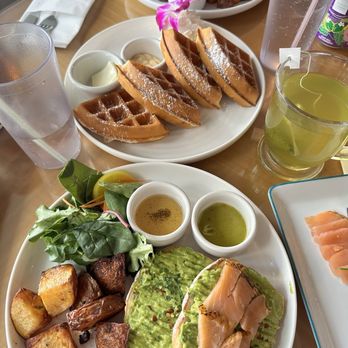 BRUNCH SPOT WAIKIKI - Updated January 2026 - 276 Photos & 137 Reviews ...