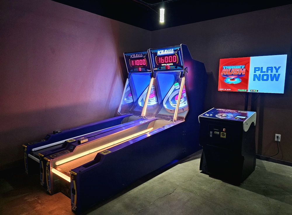 WRECK ROOM UNDERGROUND - Updated December 2025 - 12 Reviews - 9975 ...