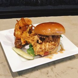 FINN’S - Updated December 2025 - 166 Photos & 157 Reviews - 2707 E 32nd ...