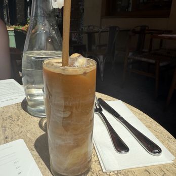 CAFÉ MAUD - Updated December 2025 - 227 Photos & 107 Reviews - 132 2nd ...