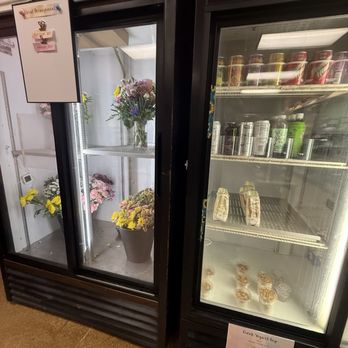 KONBINI-YA? - Updated December 2025 - 17 Photos - 615 Piikoi St ...