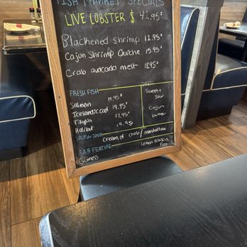 MARBLEHEAD CHOWDER HOUSE - Updated October 2025 - 199 Photos & 139 ...