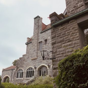 GLAMORGAN CASTLE - Updated October 2025 - 26 Photos - 200 Glamorgan St ...