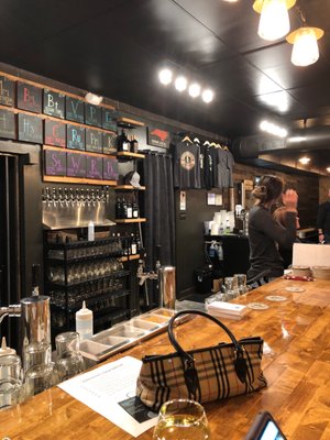 BEER LAB - GHOSTFACE BREWING - 40 Photos & 16 Reviews - 225 S Broad St ...