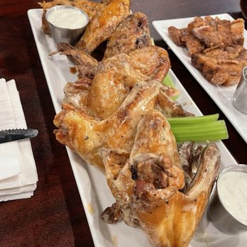 DA BURGER WING HUB - Updated March 2025 - 372 Photos & 142 Reviews - 93 ...