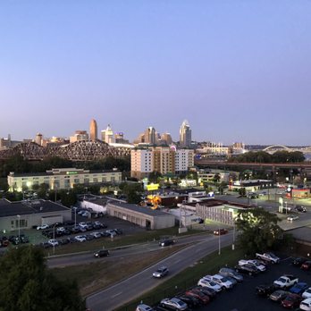 RADISSON HOTEL CINCINNATI RIVERFRONT - 228 Photos & 172 Reviews - 668 W ...