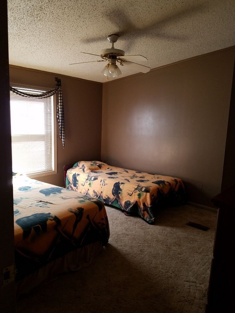 HAWKS RIVERSIDE LODGE - 11 Photos - 5120 Wv 80, Verner, West Virginia ...