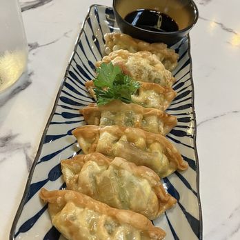 KIN LONG BEACH - Updated August 2024 - 2537 Photos & 1793 Reviews - 740 ...