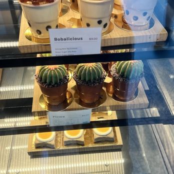 DAAN GO CAKE LAB - Updated October 2025 - 380 Photos & 63 Reviews ...