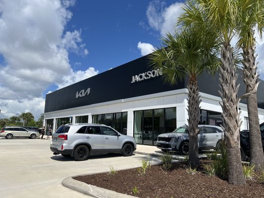 JACKSON KIA - Updated December 2025 - 16 Photos & 34 Reviews - 3660 W ...