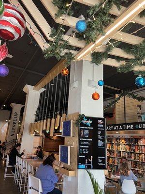 SHUFFLES: BOARD GAME CAFE - 139 Photos & 82 Reviews - 207 E Archer St ...