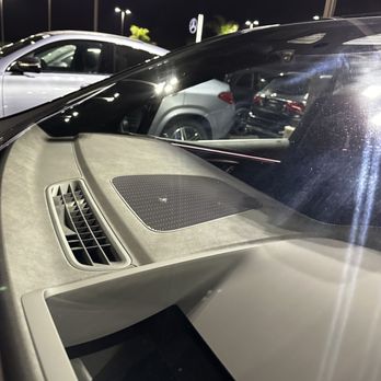 MERCEDES-BENZ OF ESCONDIDO | SALES SHOWROOM - Updated March 2026 - 351 ...
