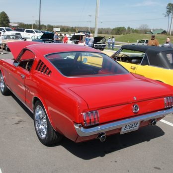 MIDWAY MILKSHAKE - Updated December 2025 - 44 Photos & 17 Reviews ...