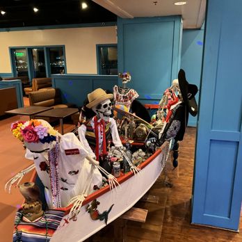 123 DZO SPORTS BAR - Updated July 2025 - 31 Photos & 13 Reviews - 11581 ...