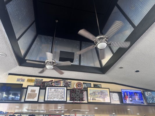 HOT ROD DINER - Updated June 2025 - 169 Photos & 228 Reviews - 130 S ...