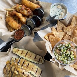 CRAZY FISH - GRILL & MARKET - Updated August 2025 - 566 Photos & 632 ...