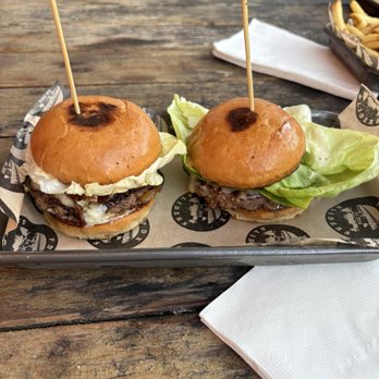 PDX SLIDERS - Updated July 2025 - 910 Photos & 1254 Reviews - 1605 SE ...