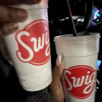 SWIG - Updated December 2025 - 53 Photos & 55 Reviews - 9510 N Meridian ...