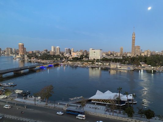 THE NILE RITZ-CARLTON - 26 Photos - El Corniche de Nile, Paris, France ...