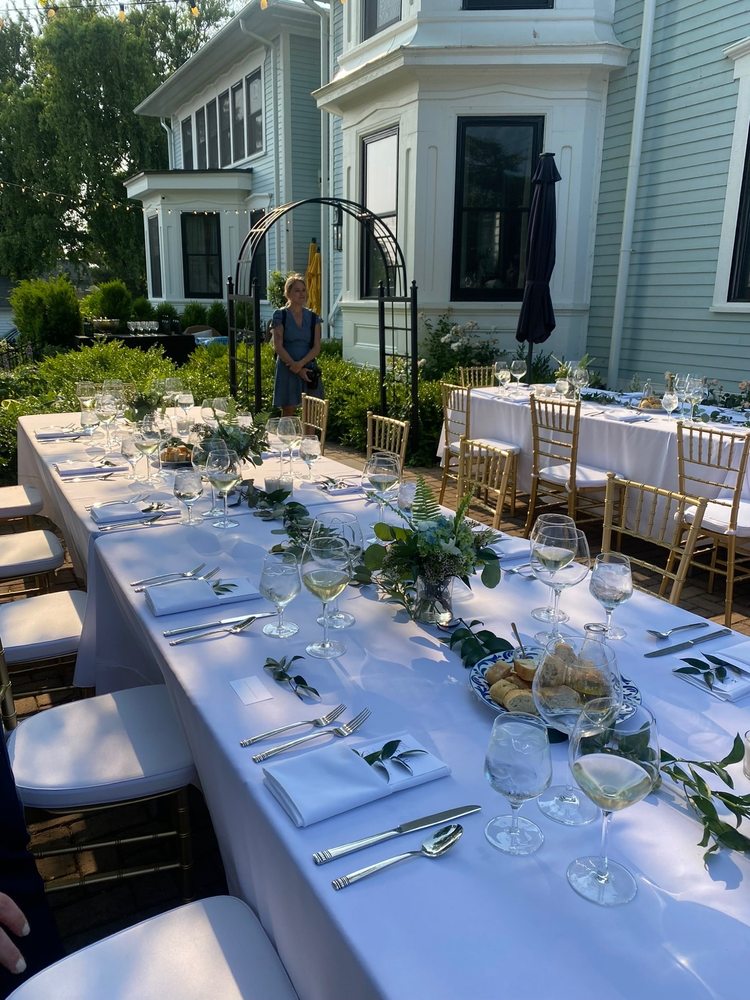 THE LILLEY MANSION - Updated August 2025 - 10 Photos - 113 S Division ...