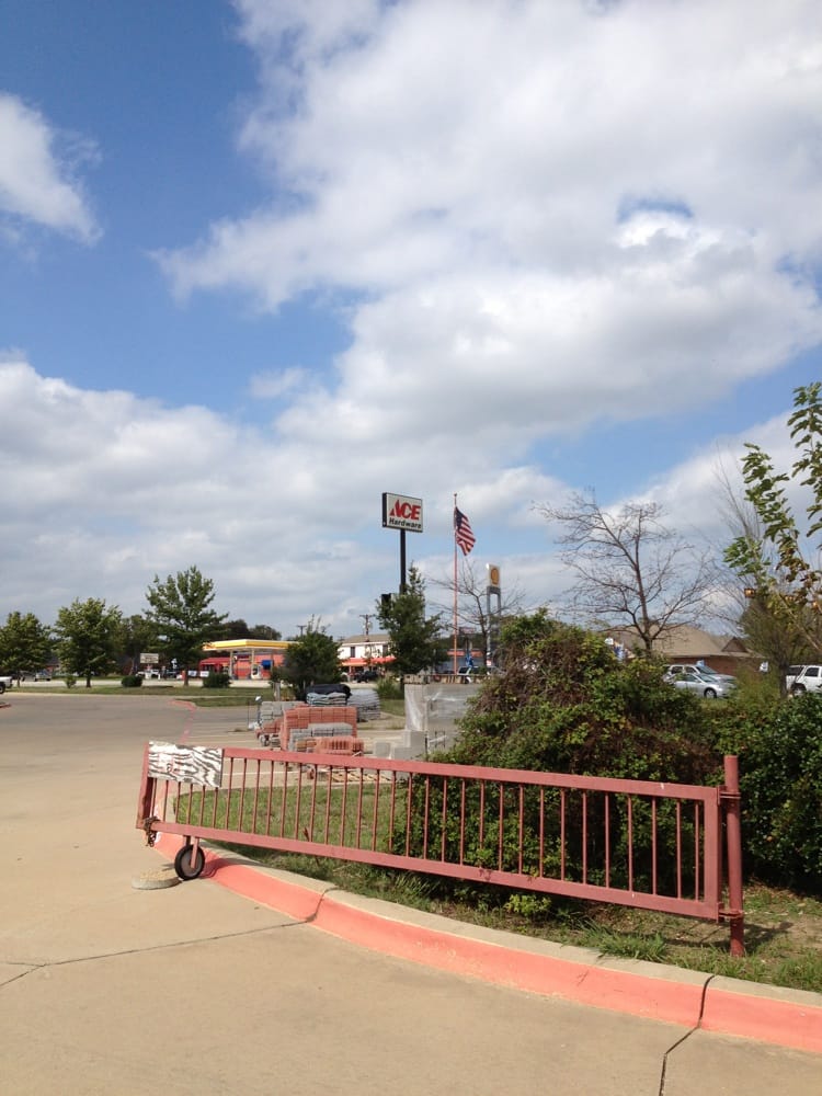 HIGGINBOTHAM BROTHERS - Updated October 2025 - 530 E Main St ...