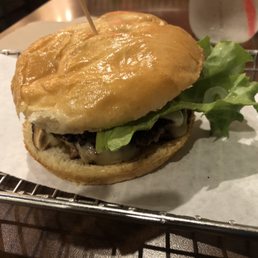 CLUCK N MOOH - Updated August 2025 - 138 Photos & 181 Reviews - 3894 ...