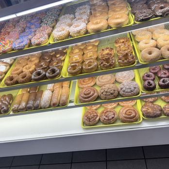 MASTER HOMEMADE DONUTS - Updated December 2025 - 44 Photos & 28 Reviews ...