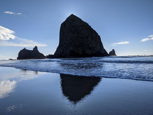 HAYSTACK ROCK - Updated May 2024 - 713 Photos & 228 Reviews - Hwy 101 ...