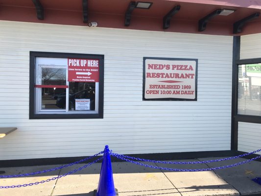 NED’S PIZZA - Updated November 2024 - 84 Photos & 175 Reviews - 3246 S ...