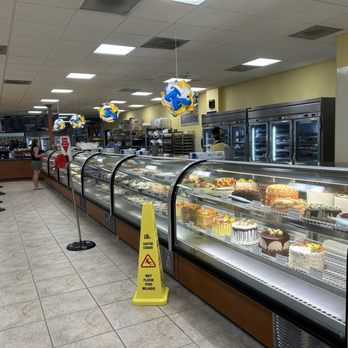 MORENO BAKERY - Updated December 2024 - 855 Photos & 784 Reviews - 737 ...