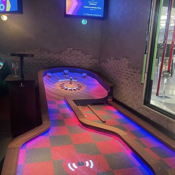 PUTTSHACK - PHILADELPHIA - Updated September 2025 - 175 Photos & 138 ...