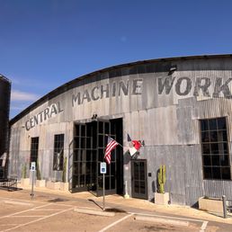CENTRAL MACHINE WORKS BREWERY AND BEER HALL - Updated December 2024 ...