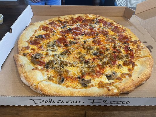 STATE STREET PIZZA - 56 Photos & 69 Reviews - 113 State St, Decatur ...