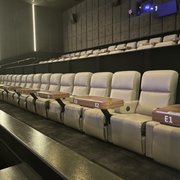 STAR CINEMA GRILL - SPRINGWOODS - 92 Photos & 119 Reviews - 1495 Lake ...