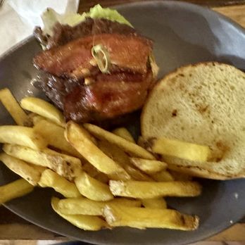 SUNSET POINTE - Updated August 2025 - 796 Photos & 614 Reviews - 831 N ...