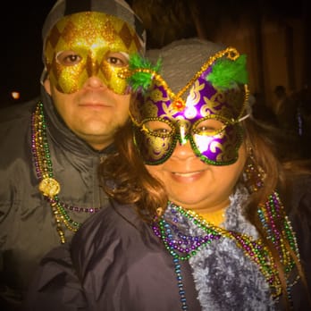 DUNEDIN MARDI GRAS PARADE & FESTIVAL - Updated October 2025 - 44 Photos ...