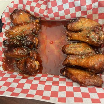 VALLEY WINGS DALLAS - Updated July 2024 - 58 Photos & 33 Reviews - 7989 ...