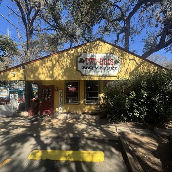 TWO BROS BBQ MARKET - Updated January 2026 - 704 Photos & 965 Reviews ...