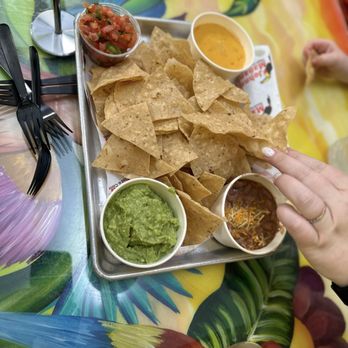 JOHNNY MAÑANA’S - Updated August 2024 - 602 Photos & 669 Reviews - 308 ...