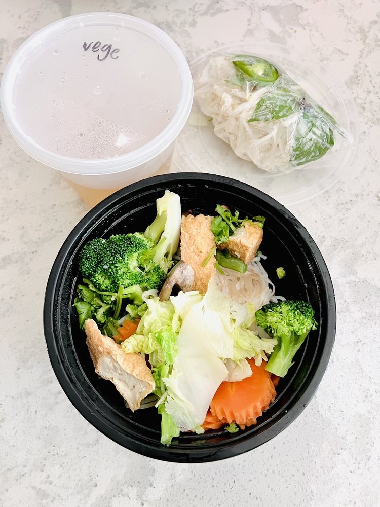 MEEKONG BAR - Updated May 2025 - 769 Photos & 606 Reviews - 2525 4th ...